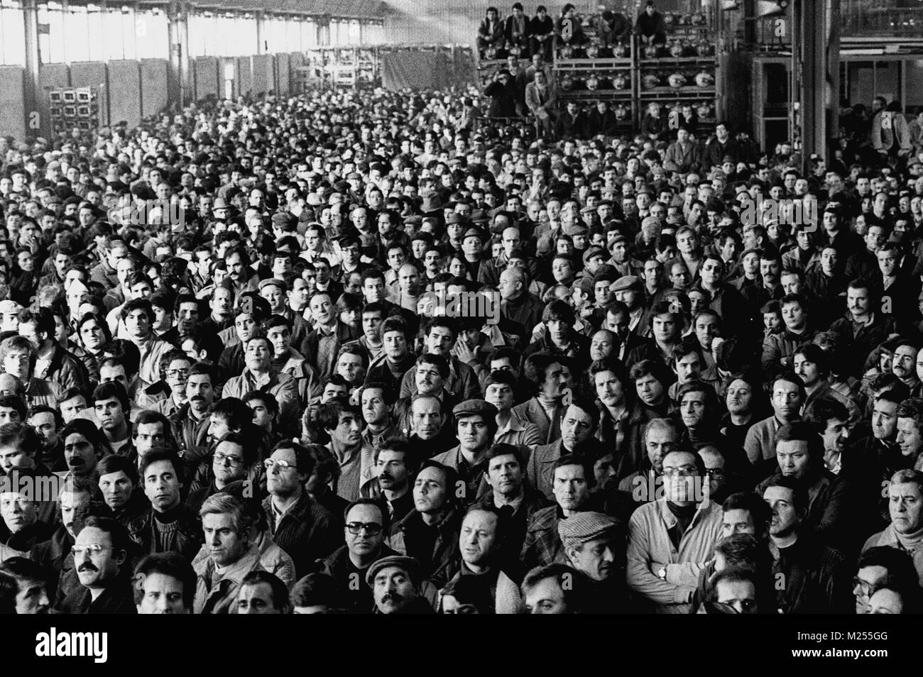 union assembly of workers in the Arese plant of Alfa Romeo car factory ...