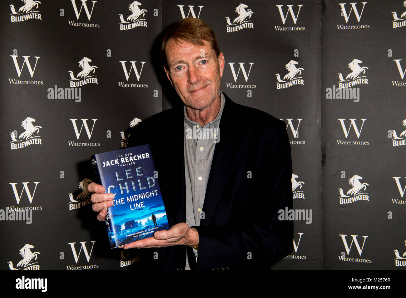 Midnight launch hi-res stock photography and images - Alamy