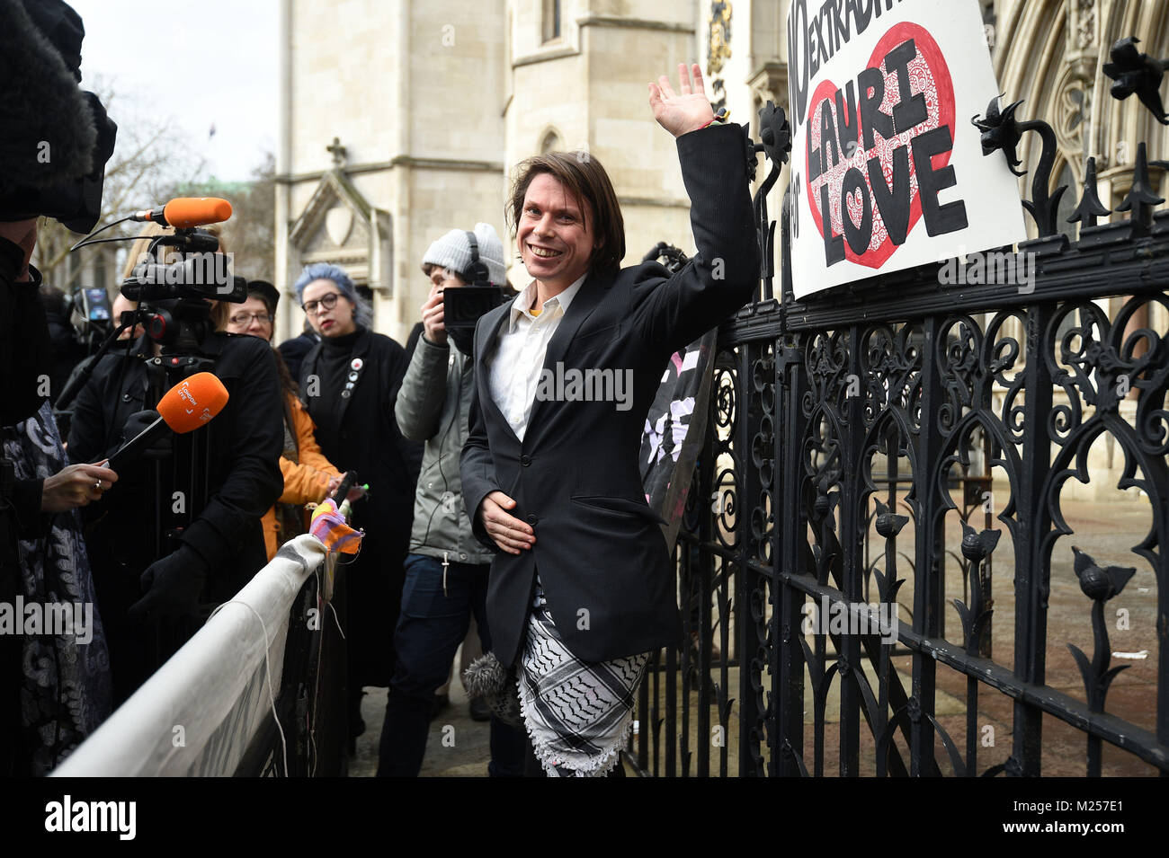 Alleged computer hacker Lauri Love outside the Royal Courts of Justice ...
