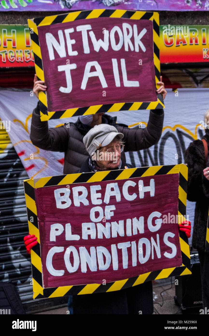 Andrew Small Sculpture High Resolution Stock Photography and Images - Alamy