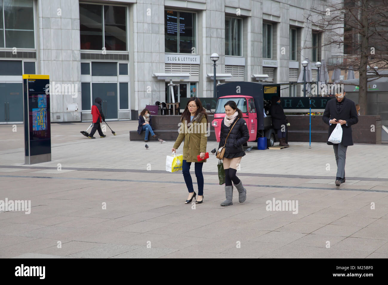 London,UK,5TH February 2018,Dull, cold and miserable by Canary Wharf in ...
