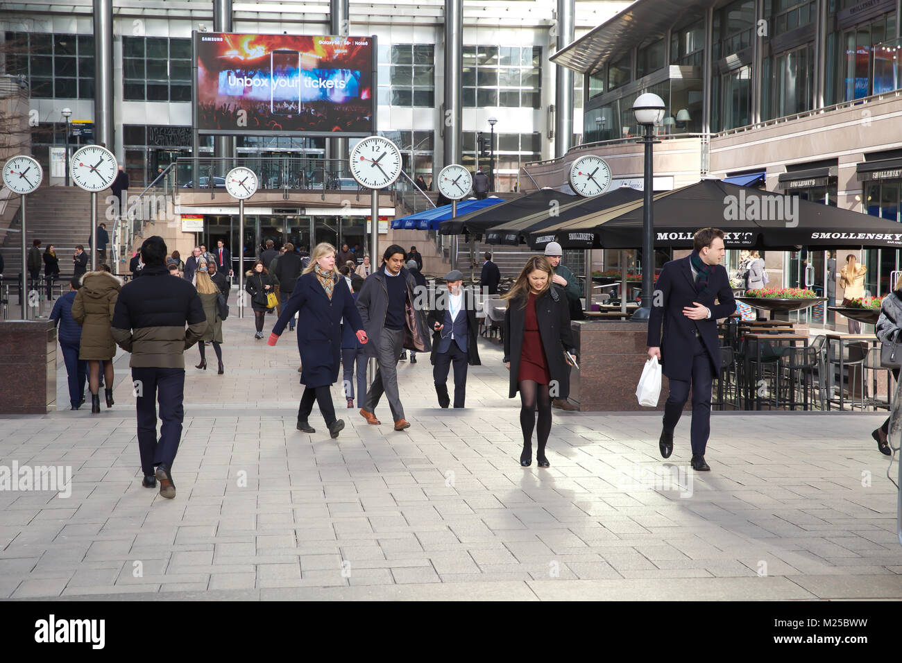 London,UK,5TH February 2018,Dull, cold and miserable by Canary Wharf in ...