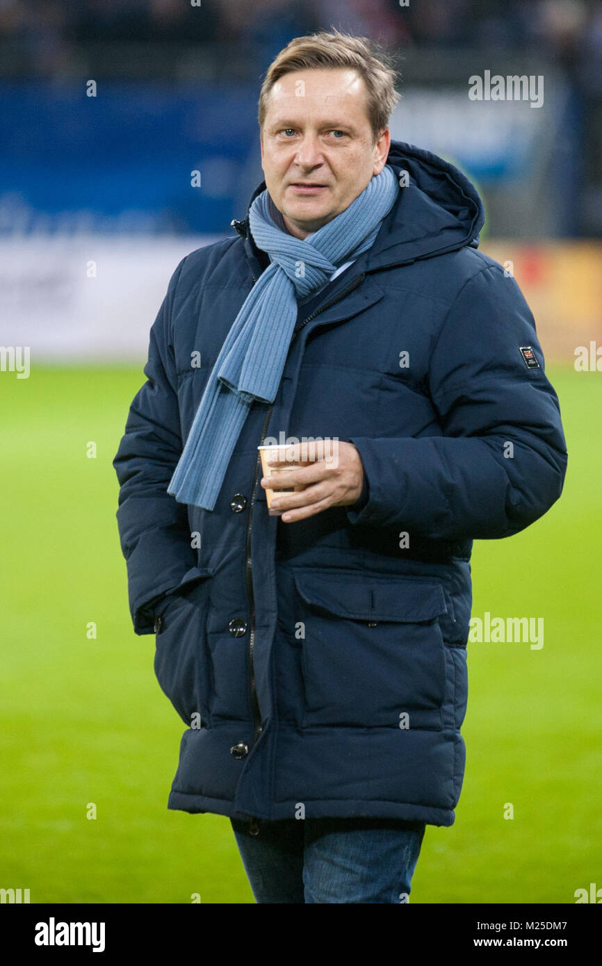Horst Heldt (Manager, H) with Kaffee in der Hand, halbe Figur ...