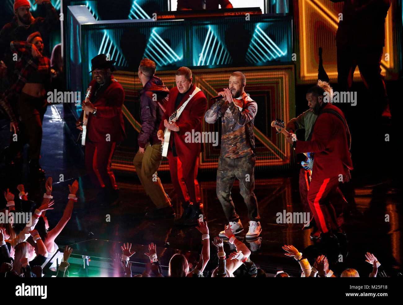 February 04, 2018 Justin Timberlake performs onstage during the Pepsi ...