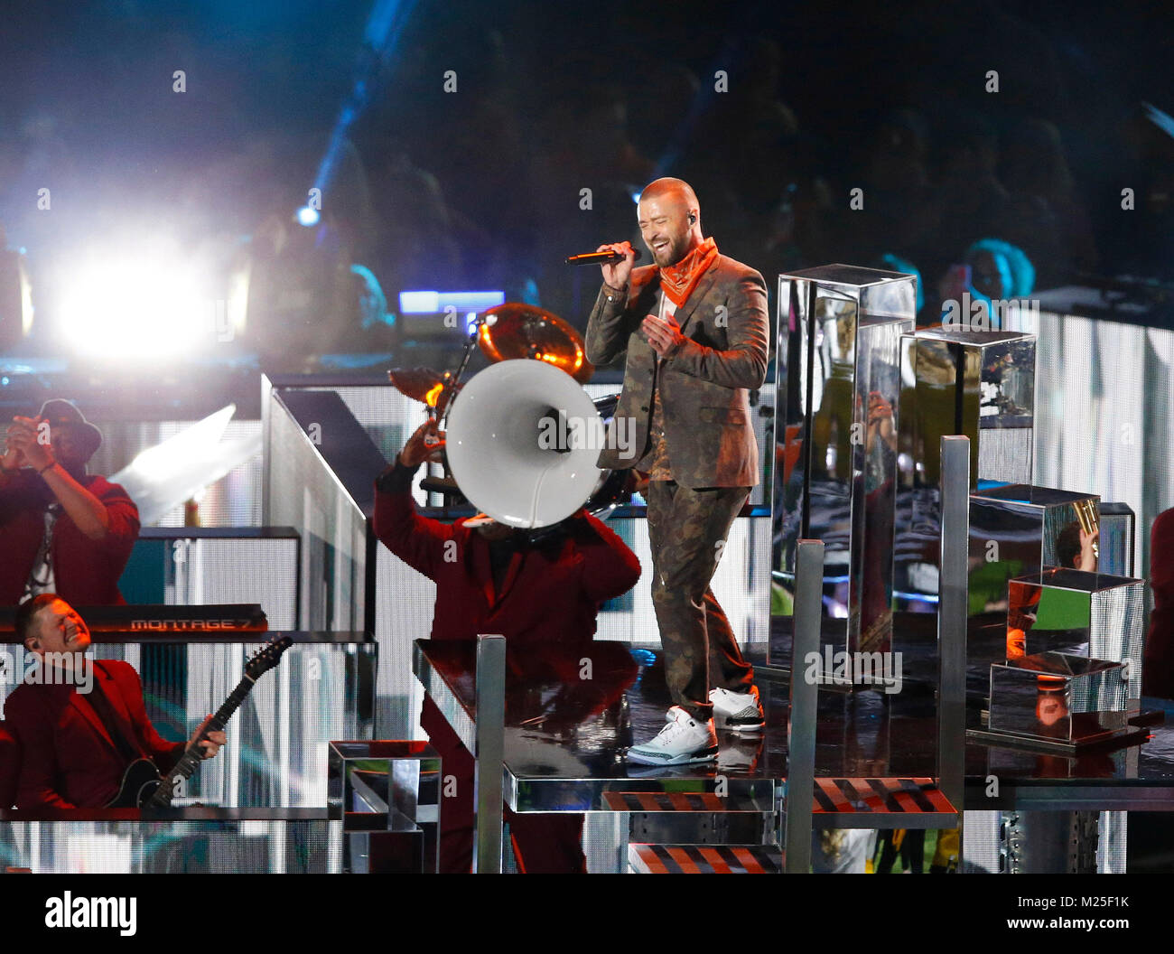 February 04, 2018 Justin Timberlake performs onstage during the Pepsi ...