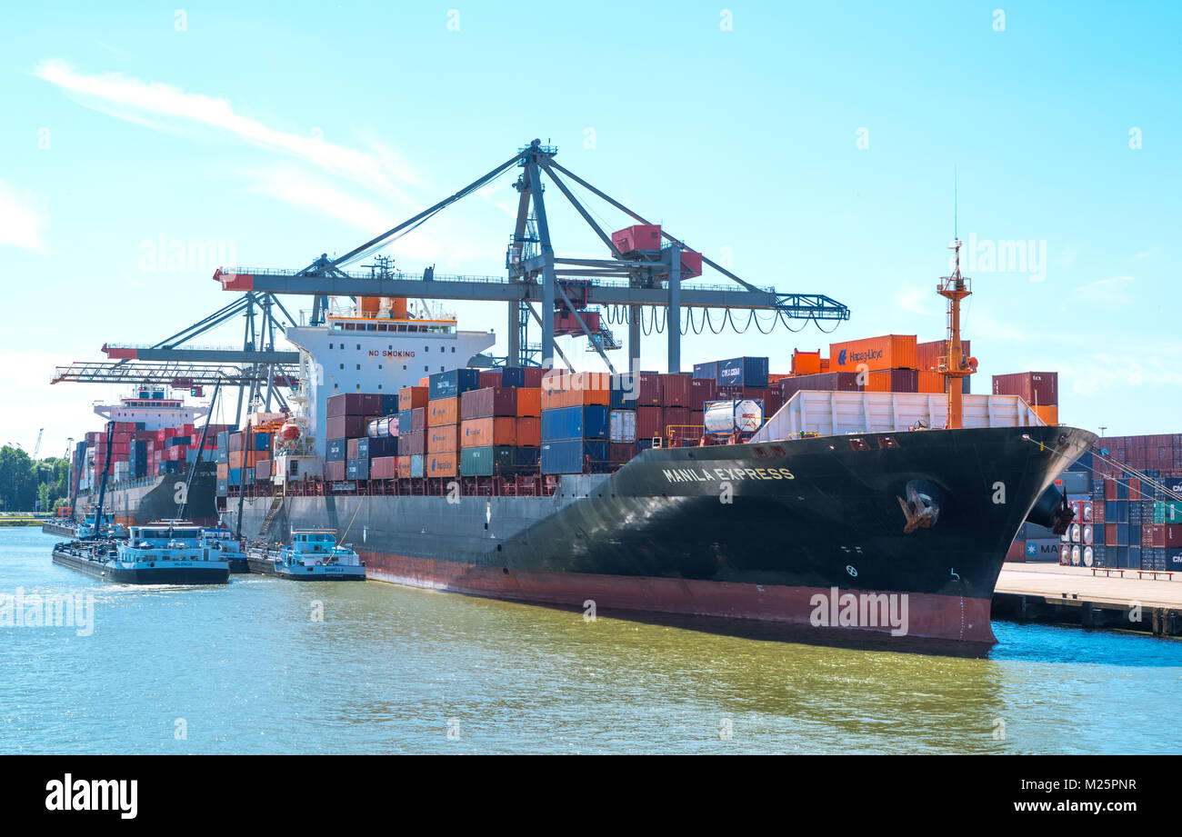 Rotterdam harbor container hi-res stock photography and images - Alamy