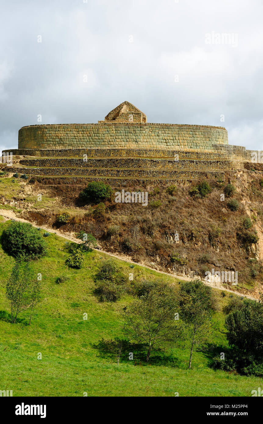 Ecuador, ancient Ingapirca ruin, the most important Inca site in ...