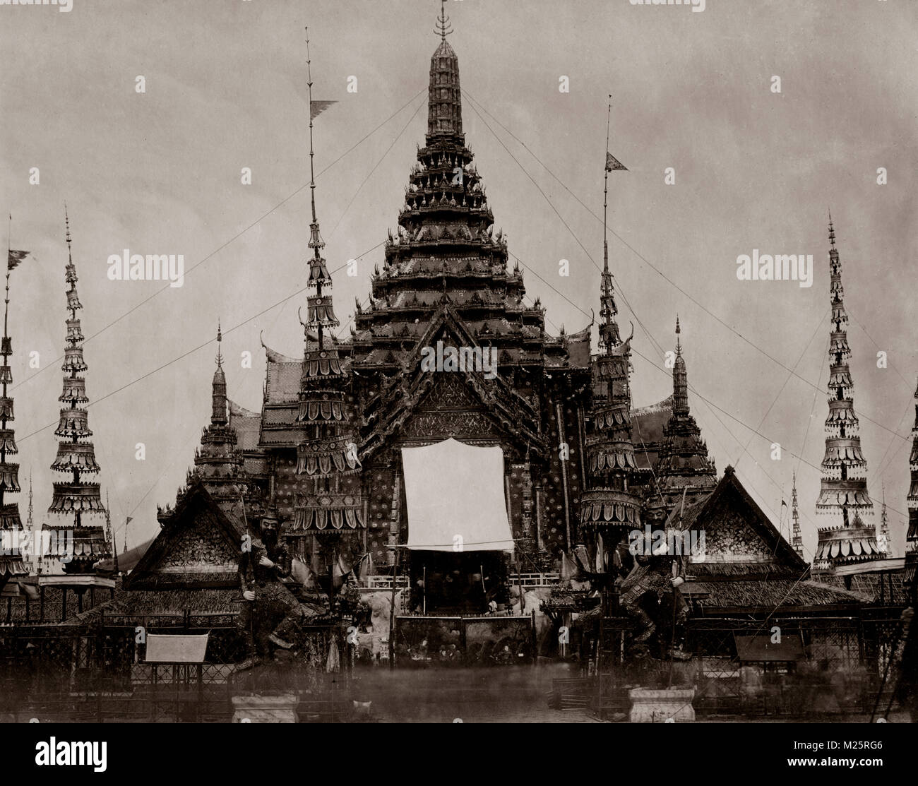 King mongkut hi-res stock photography and images - Alamy