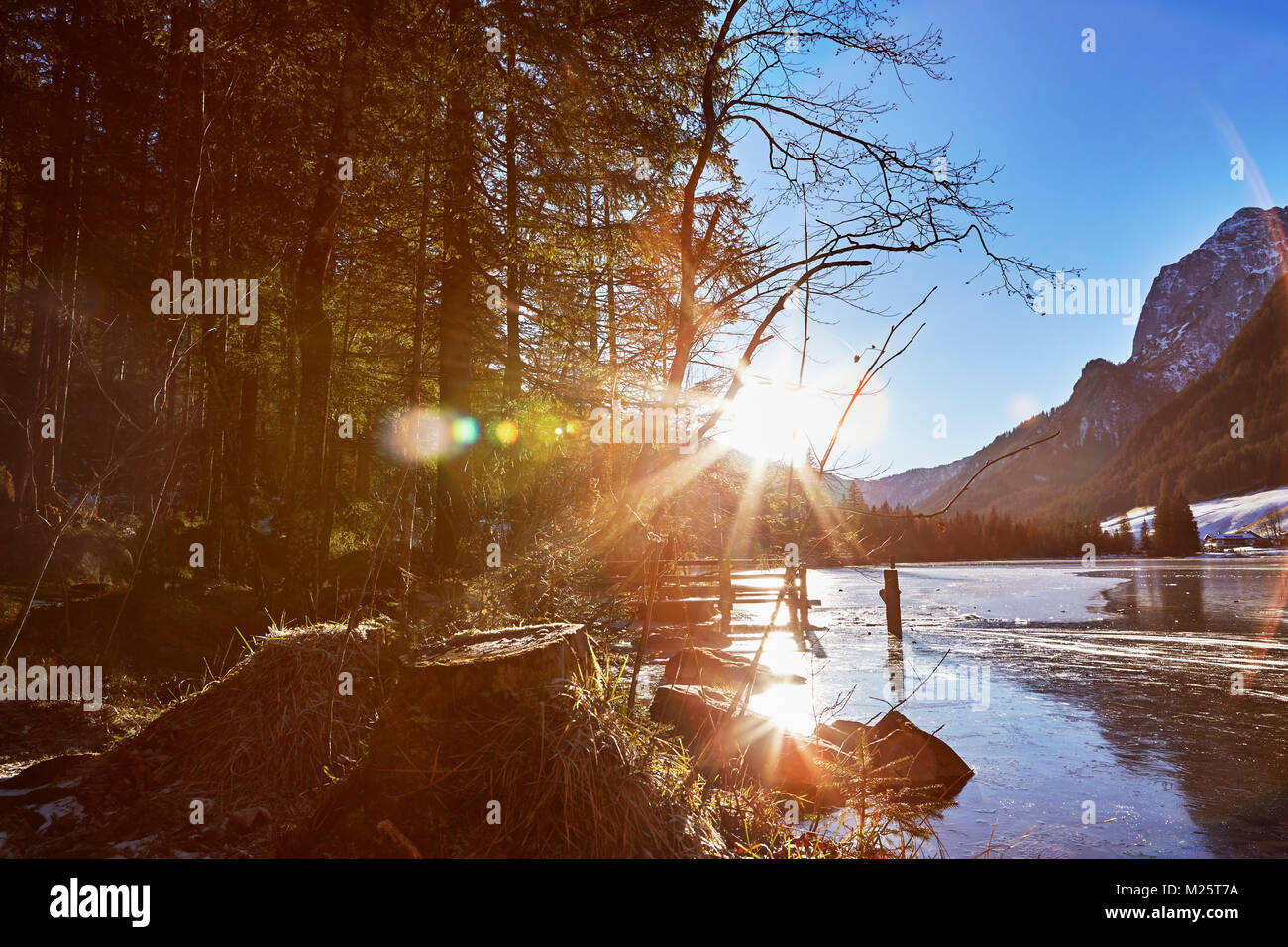 Der Hintersee bei Ramsau im Winter Stock Photo - Alamy