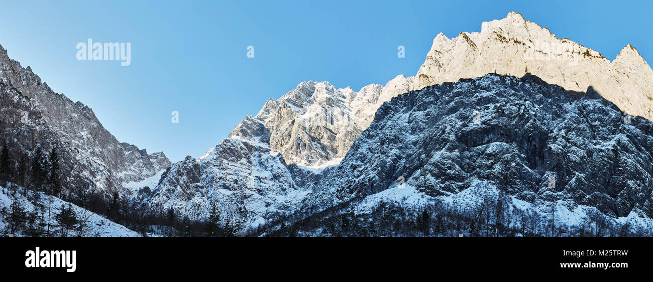 Watzmann hike in winter, Berchtesgaden Alps, panorama Stock Photo - Alamy