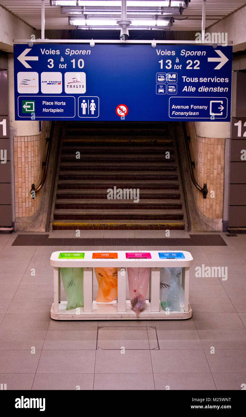 Brussels railway station Stock Photo - Alamy