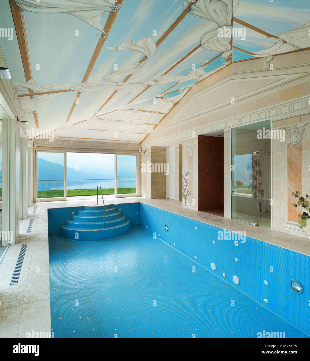 Luxury bath hi-res stock photography and images - Alamy