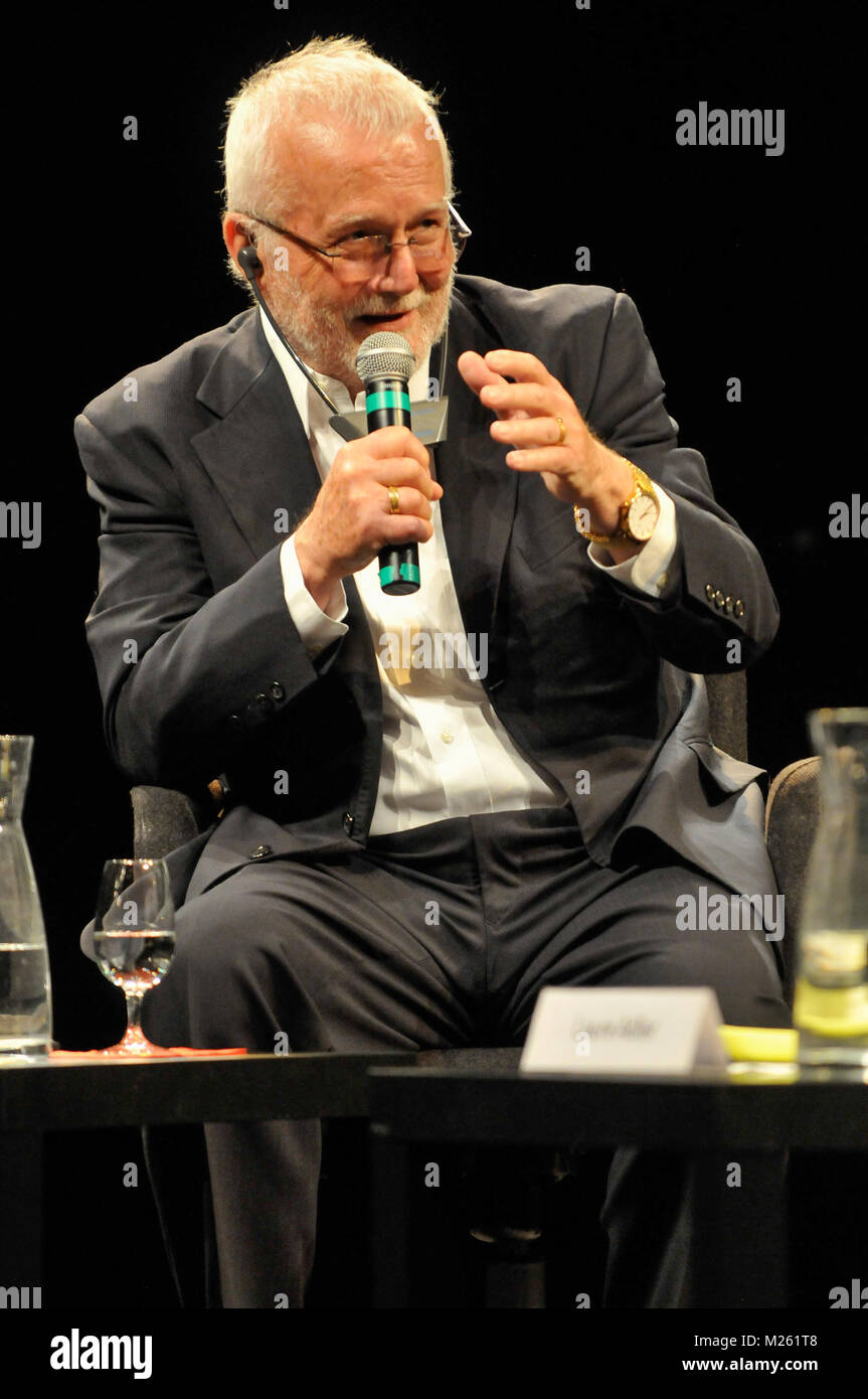 Russel banks writer hi-res stock photography and images - Alamy