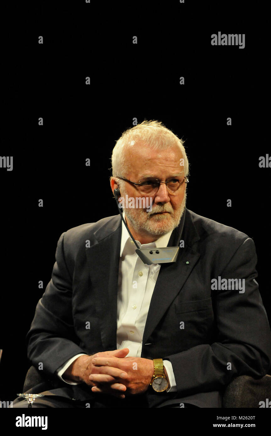 American novel writer Russel Banks talks in Lyon, France Stock Photo ...