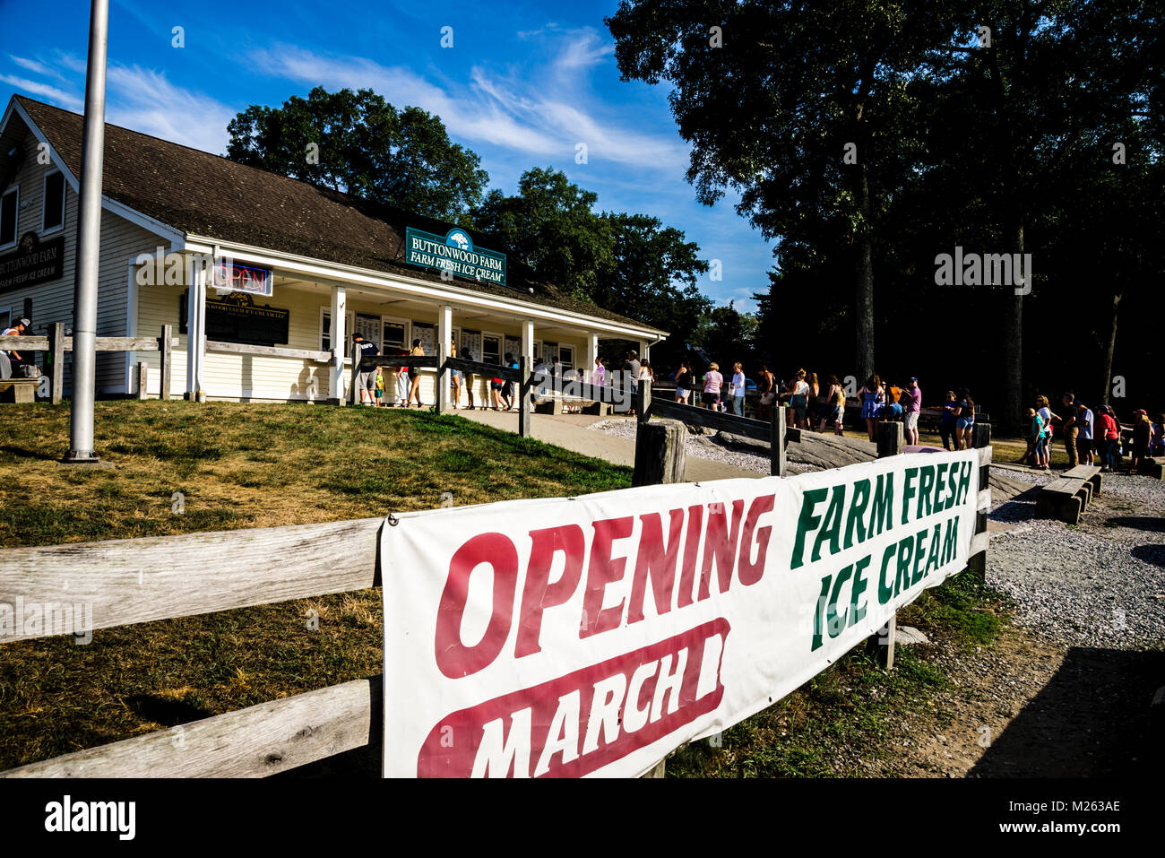 Buttonwood farm hi-res stock photography and images - Alamy