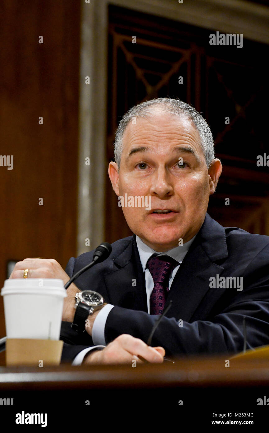 Oklahoma Attorney General Scott Pruitt testifies before the Senate ...