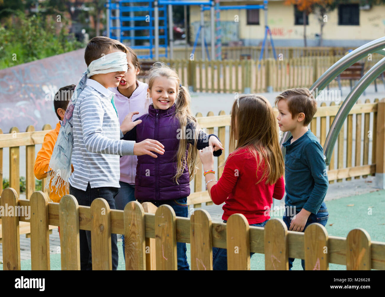 Blind man bluff hi-res stock photography and images - Alamy
