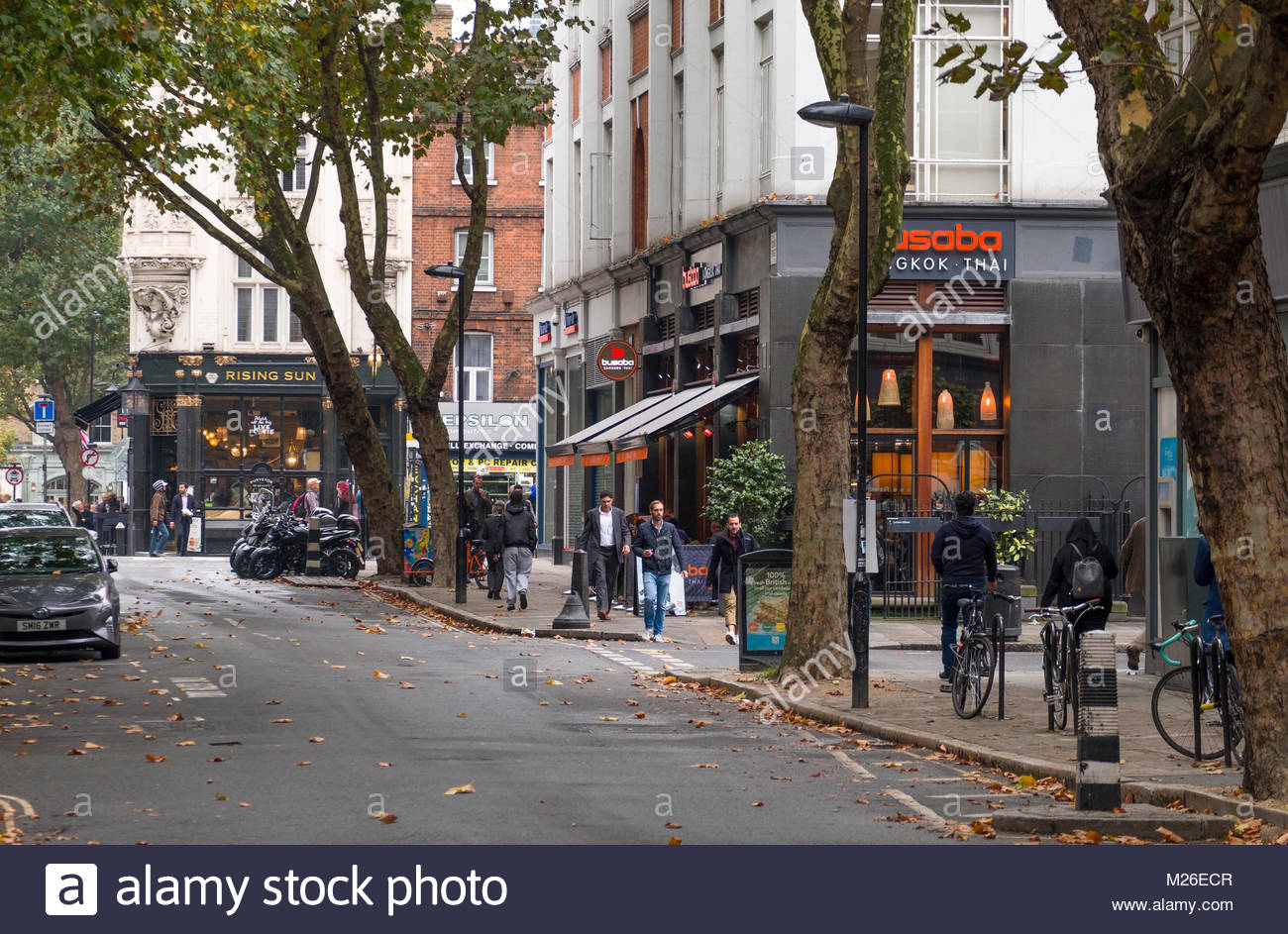 People Victorian Street High Resolution Stock Photography and Images ...