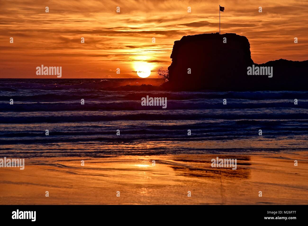Sunset On Perranporth Beach Stock Photo - Alamy