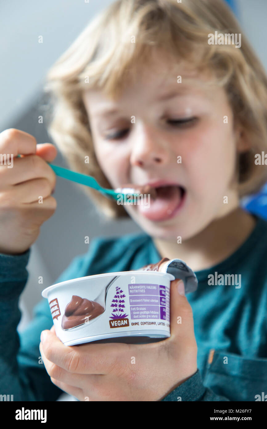 Finished eating pudding hi-res stock photography and images - Alamy