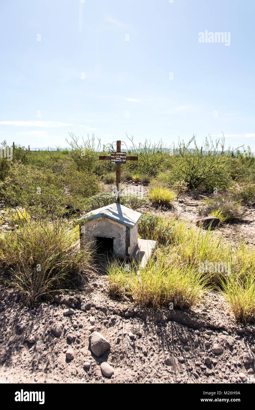 Side shrine hi-res stock photography and images - Alamy