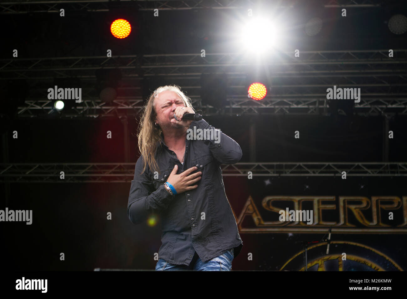 Masterplan band hi-res stock photography and images - Alamy