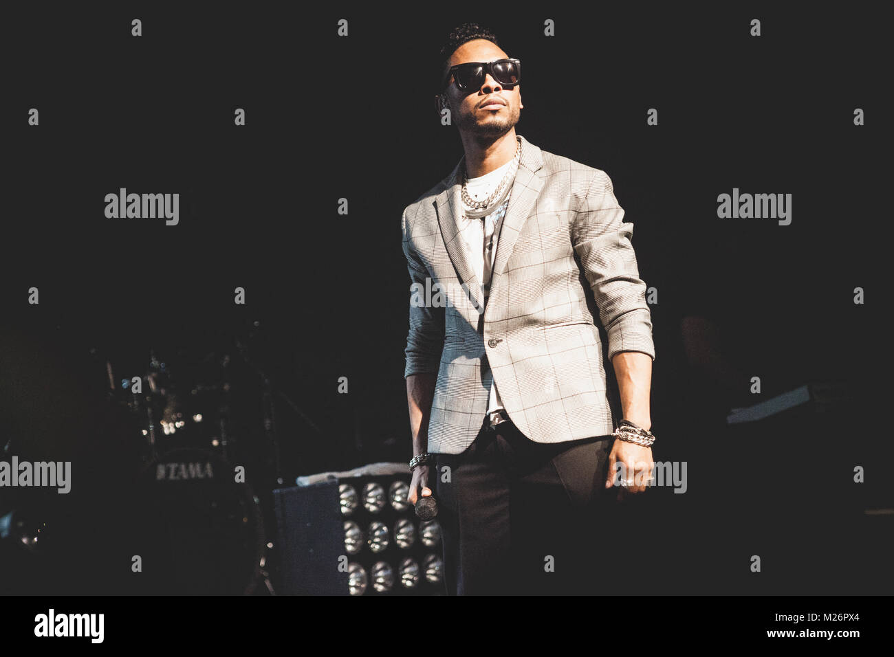 Soul and R&B-singer identifies himself as part of the new wave of R&B ...