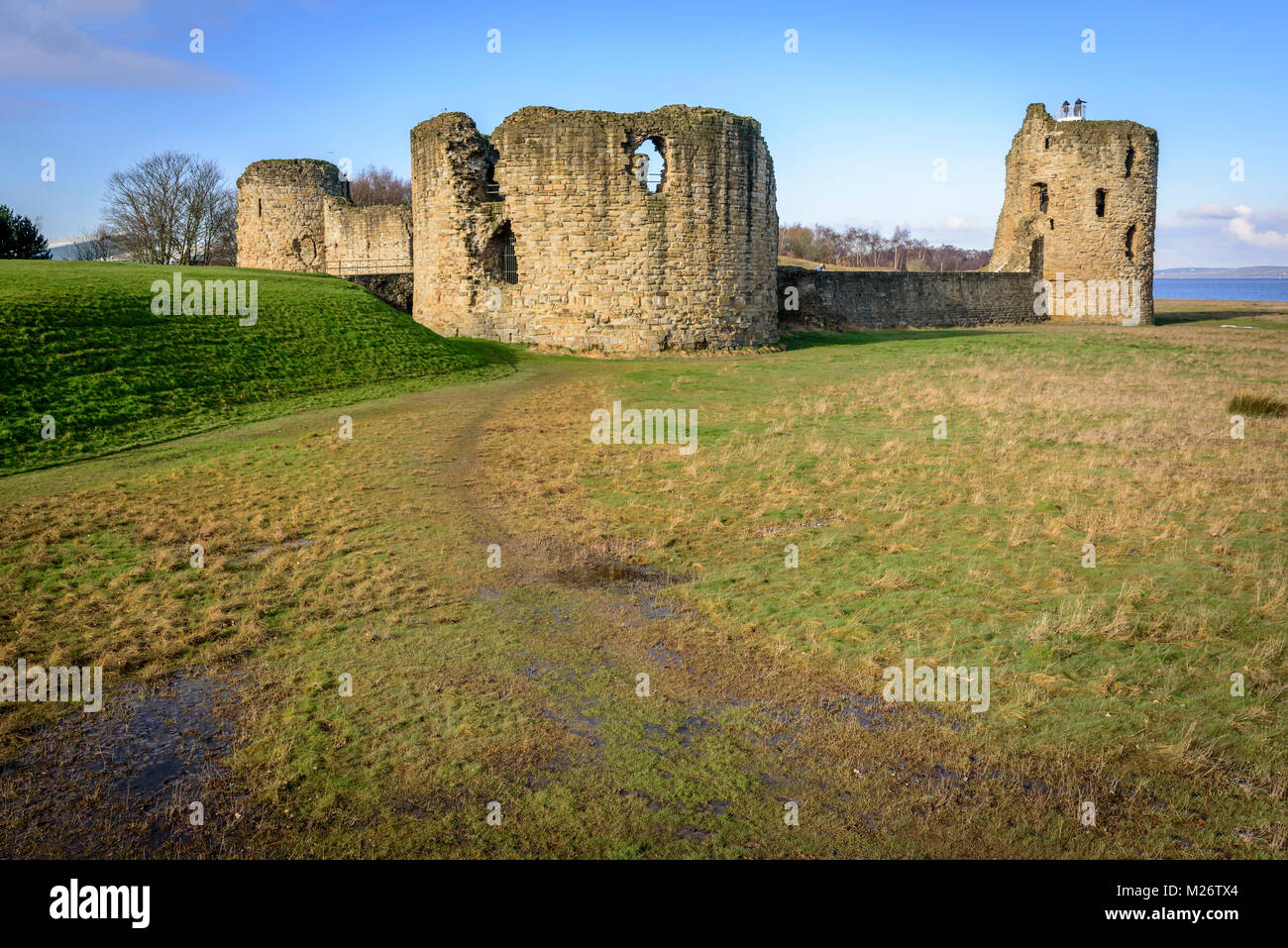 Flint castle hi-res stock photography and images - Alamy