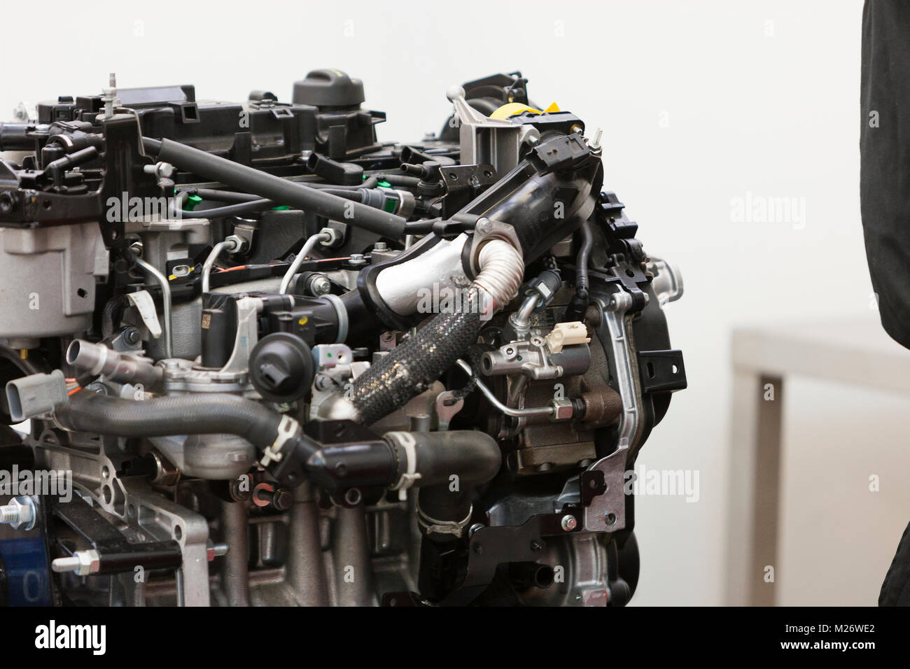 Mechanics training hi-res stock photography and images - Alamy