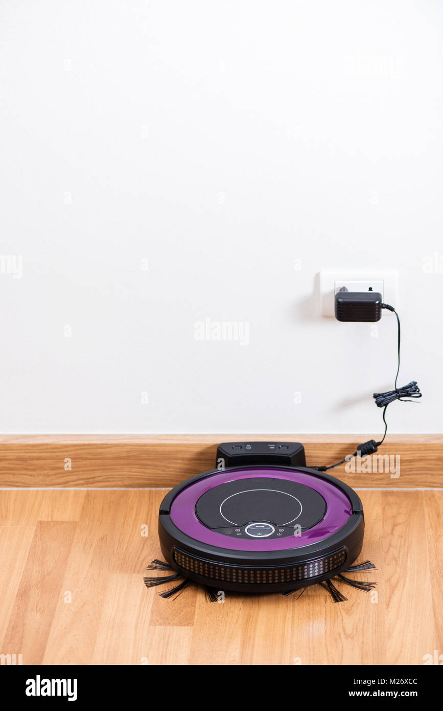 Robotic vacuum cleaner charging hi-res stock photography and images - Alamy
