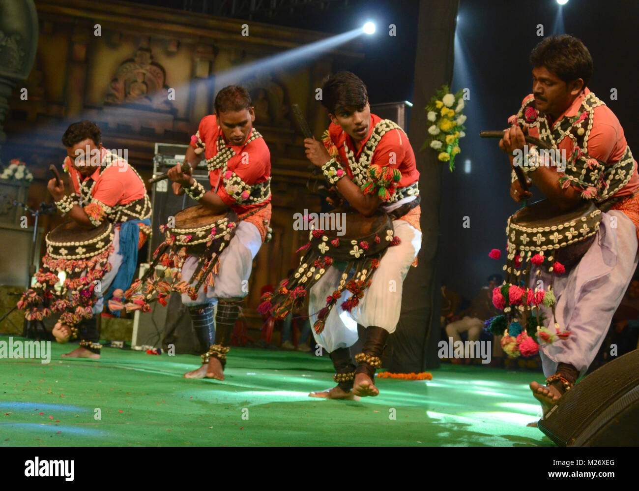 Indian music concert on stage hi-res stock photography and images - Alamy