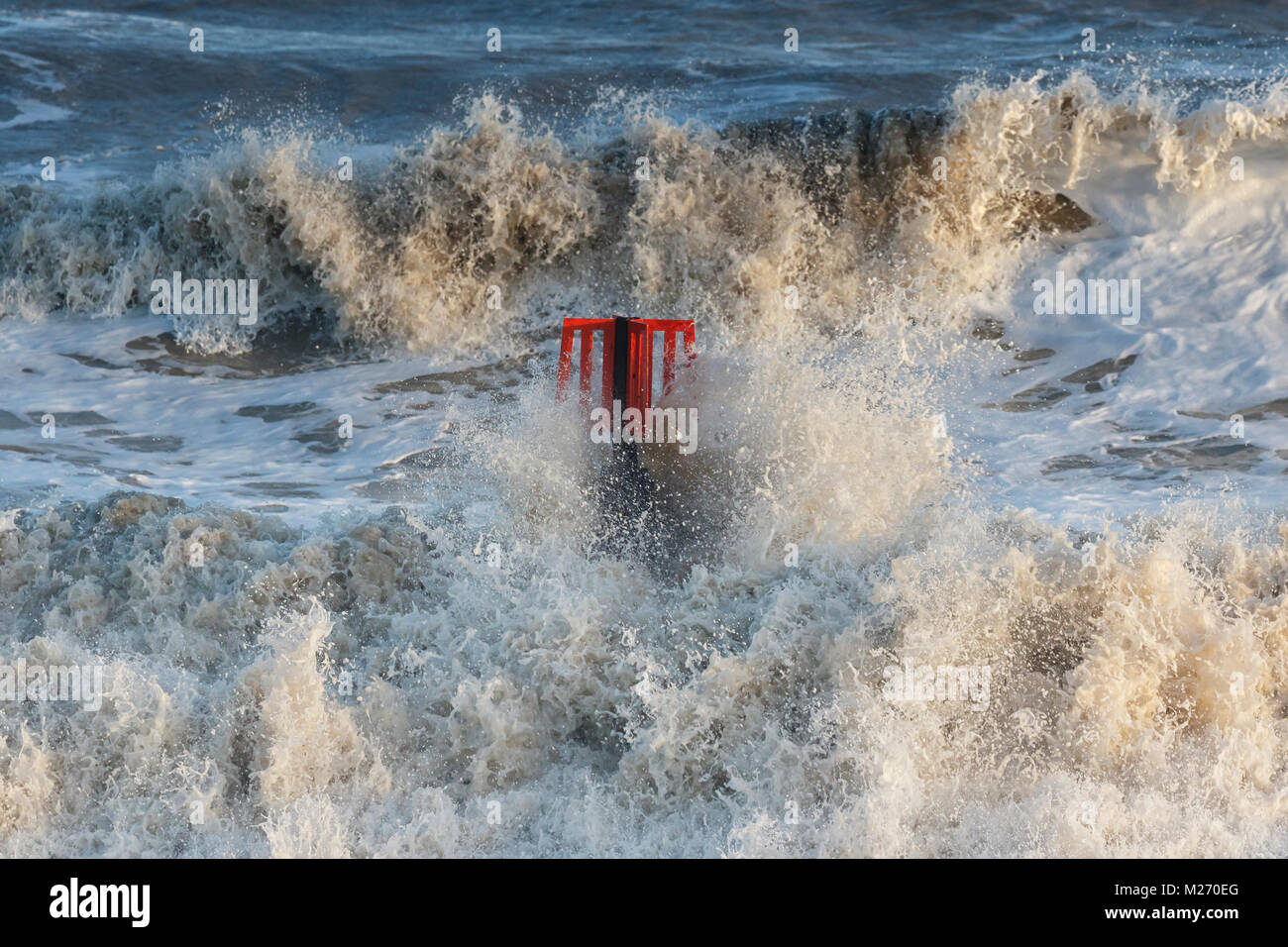 Sea sculpture, breaking waves and water Stock Photo - Alamy