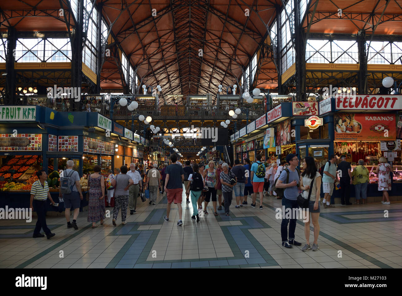 Central Market Hall in the Hungarian capital Budapest with visitors and ...