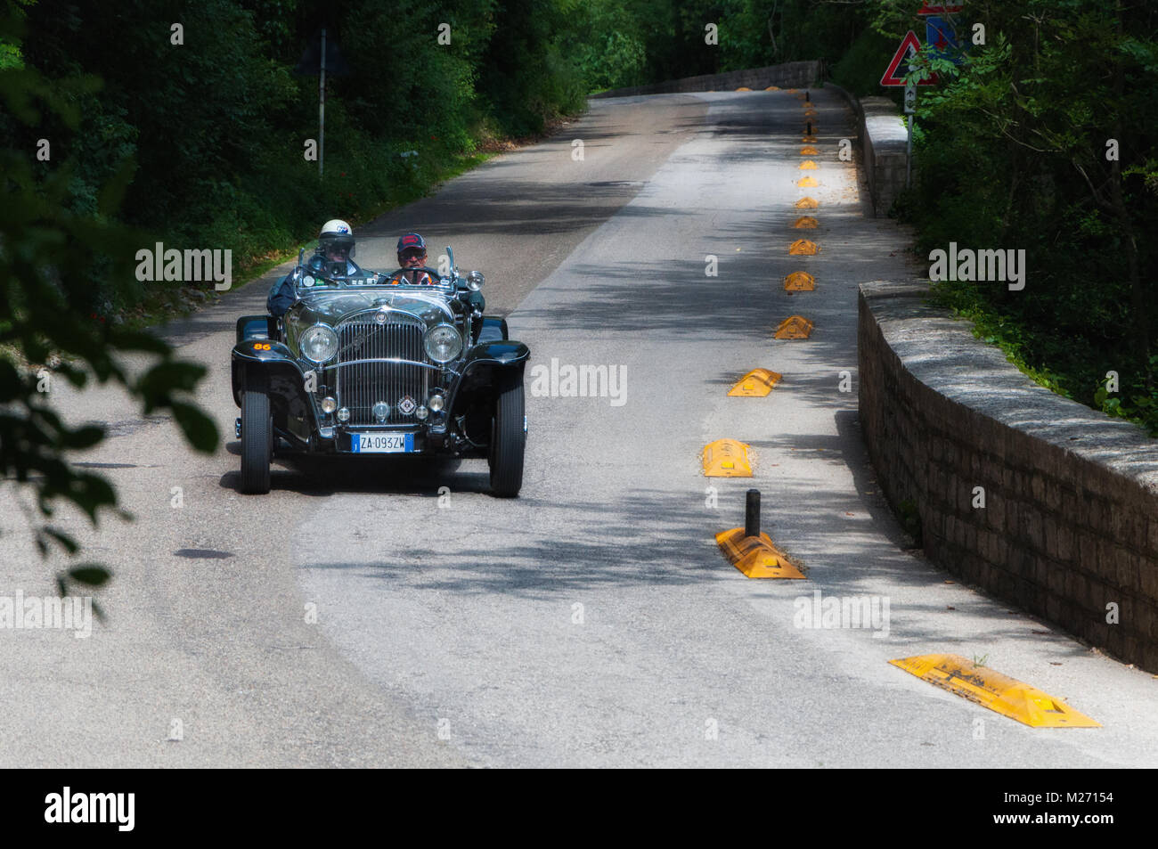 GOLA DEL FURLO, ITALY - MAY 19: FIAT 525 SS 1930 on an old racing car ...