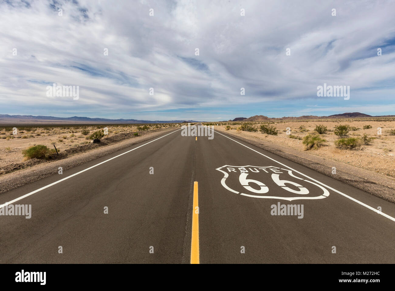 Desert pavement mojave hi-res stock photography and images - Alamy