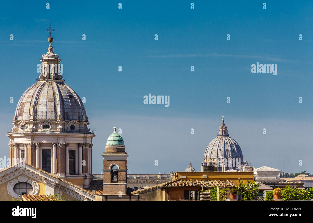 Roman roofs hi-res stock photography and images - Alamy
