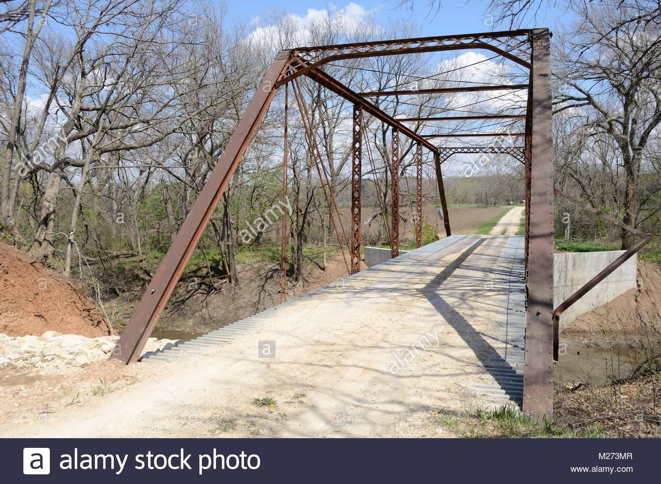 Truss Bridge Stock Photos & Truss Bridge Stock Images - Alamy
