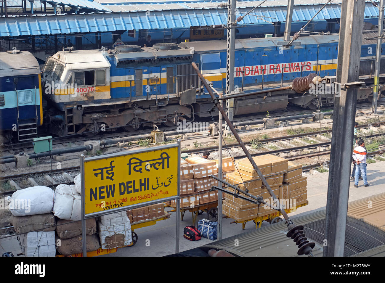 New Delhi railway station, Delhi,India Stock Photo - Alamy