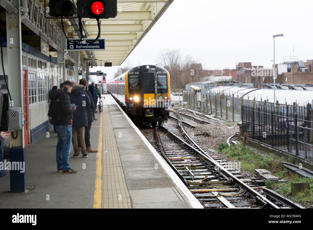 Surbiton station hi-res stock photography and images - Alamy