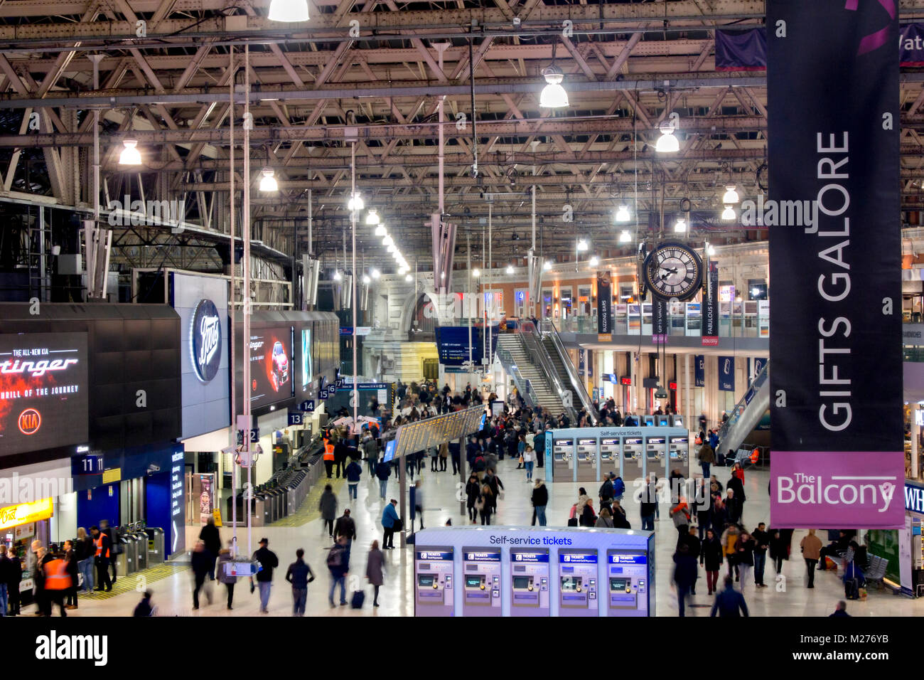 UK, England, London, Waterloo station main concourse Stock Photo - Alamy
