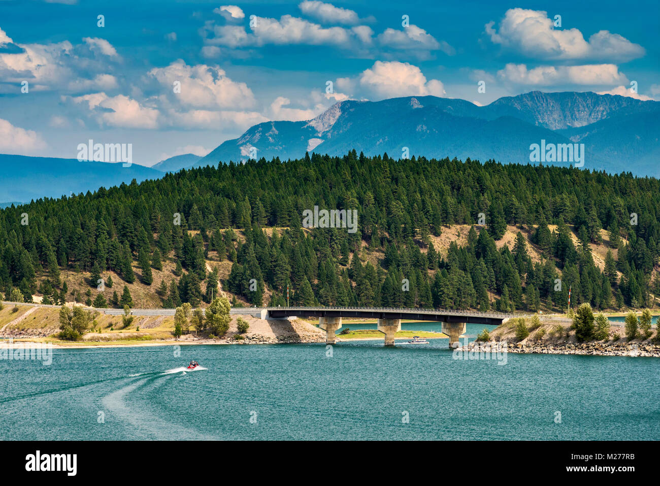 Speedboats near Kikomun Bridge at Lake Koocanusa, a reservoir on ...