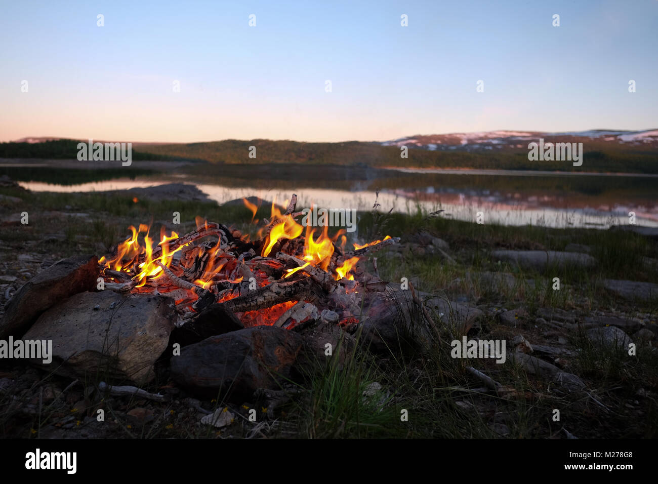 fire at lake Stock Photo - Alamy