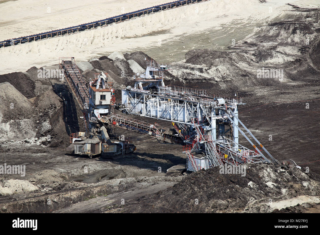 Open cut coal mine hi-res stock photography and images - Alamy
