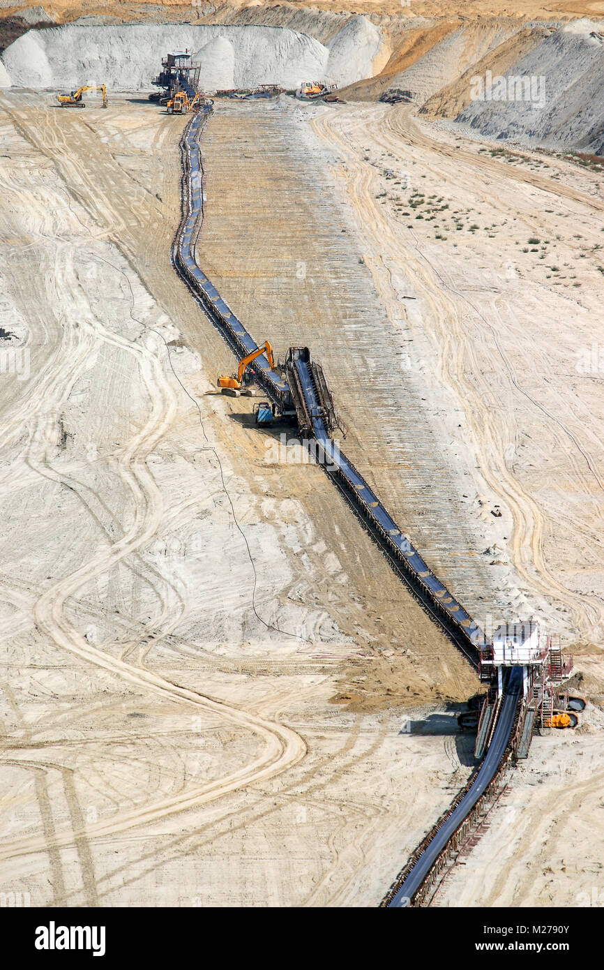 Open pit coal mine with heavy machinery Stock Photo - Alamy