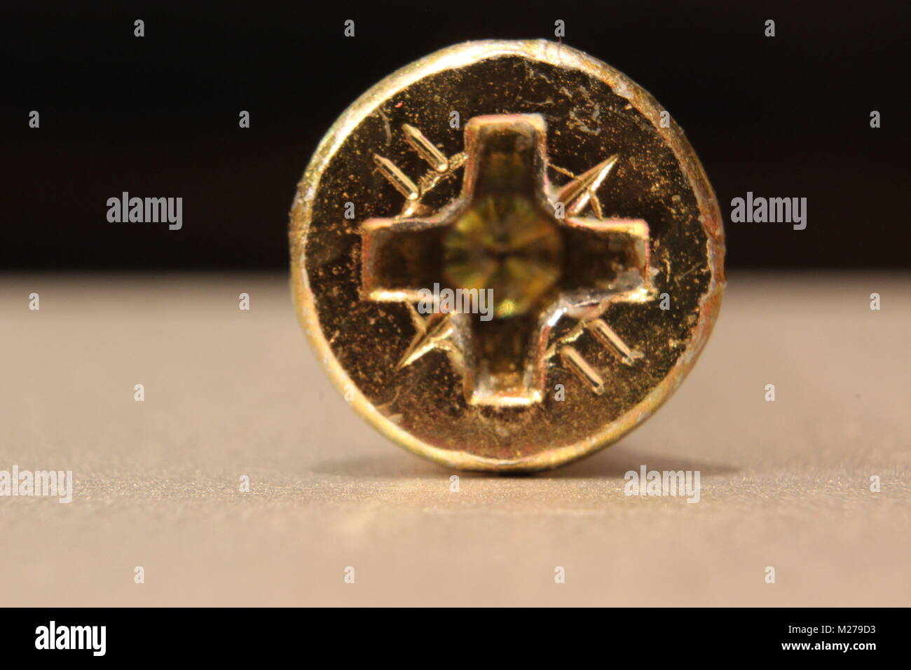 Cross head hi-res stock photography and images - Alamy