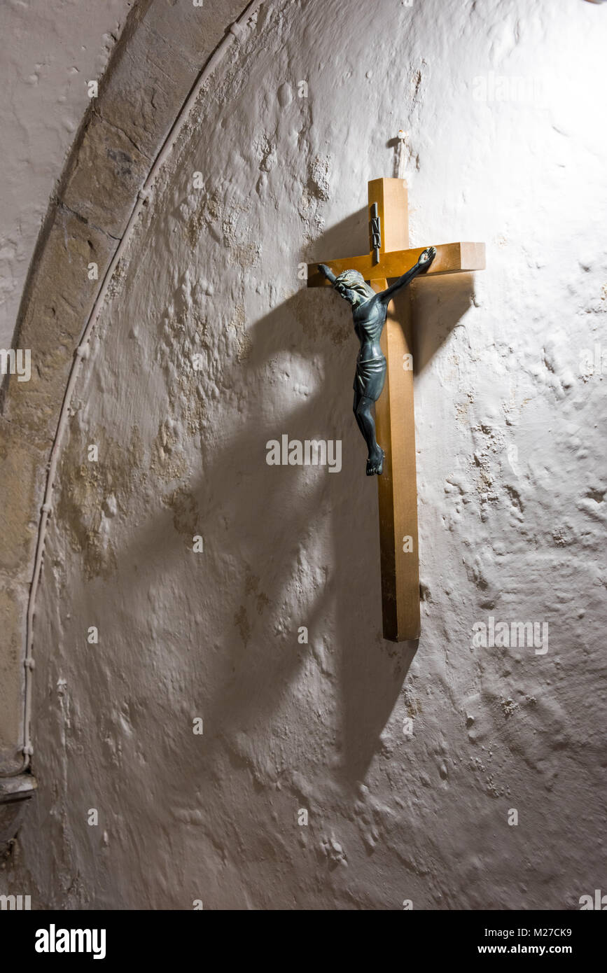 Cross in the Crypt, Holy Trinity Church, Bosham, Chichester Stock Photo ...