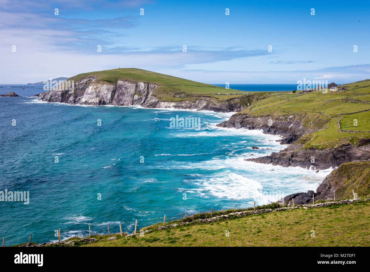 Dingle cliffs hi-res stock photography and images - Alamy