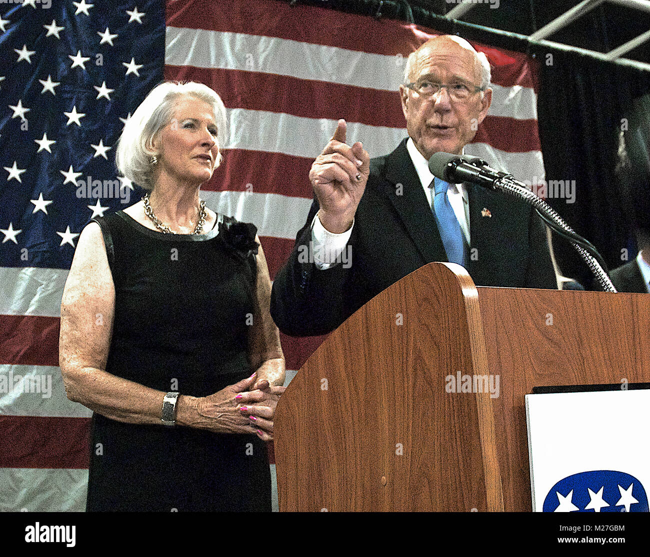 Topeka, Kansas 11-4-2014 Senator Pat Roberts with his wife Franki at ...