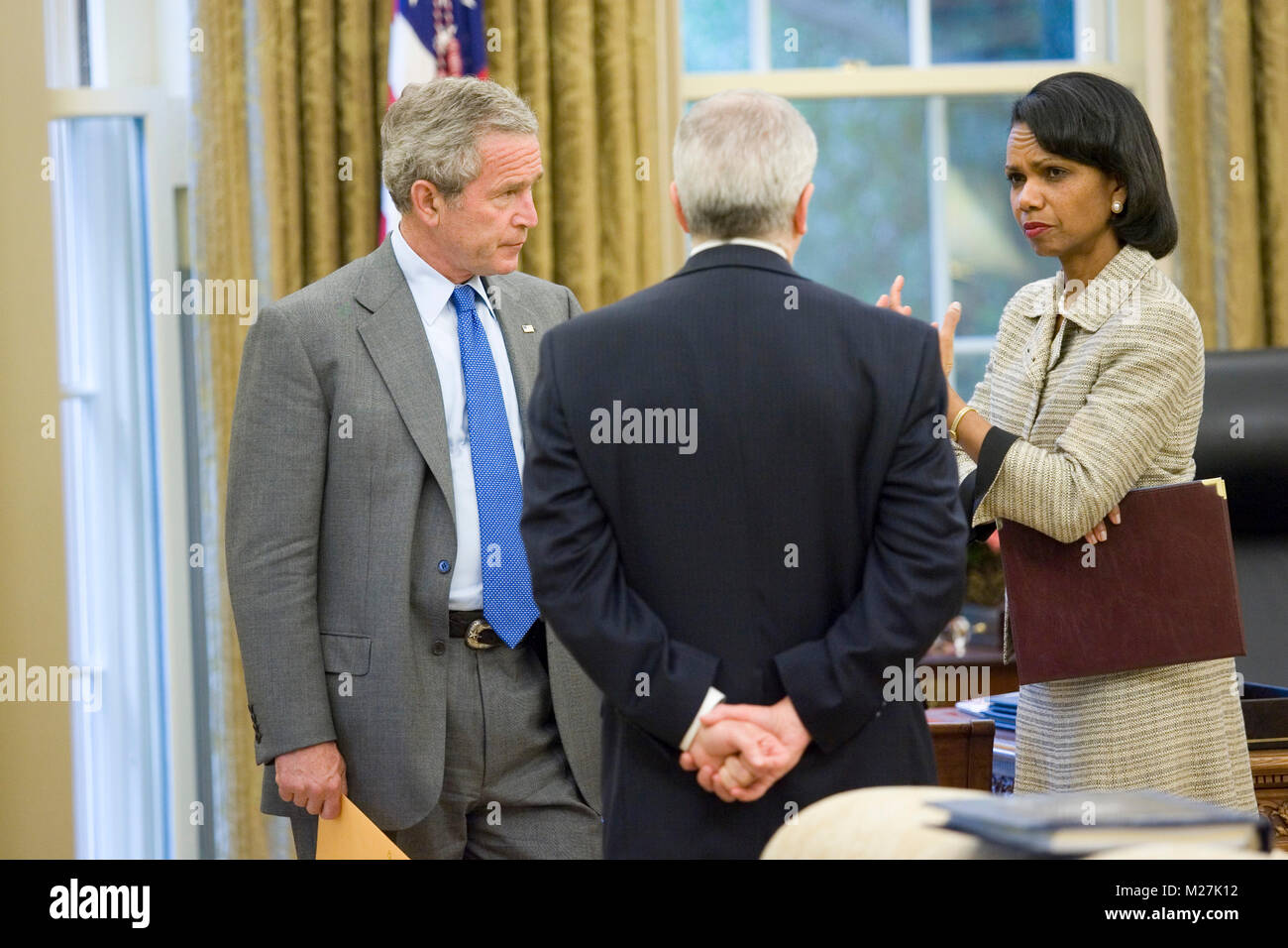 George w bush white house staff hi-res stock photography and images - Alamy
