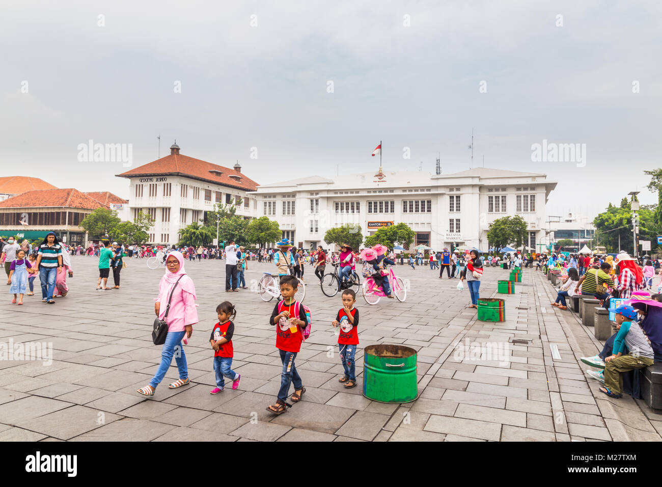 City of colors hi-res stock photography and images - Alamy